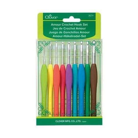 Clover Amour Crochet Hook Set Woolstack