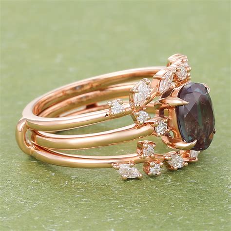 Gardensring Oval Cut Alexandrite Rose Gold Moissanite Double Band