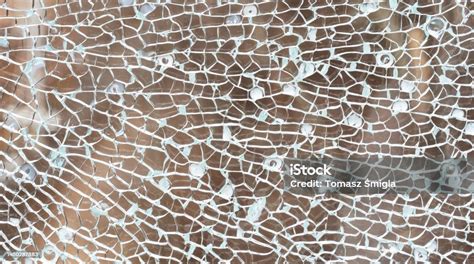 깨진 강화 유리 추상적 인 배경 질감 부서진 유리 창 객체 구조 배경 객체 매크로 세부 사항 극단적 인 근접 촬영 아무도 손상된