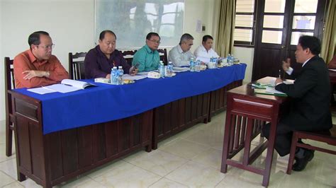 ນັກສຶກສາ ສະຖາບັນການເມືອງ ແລະ ການປົກຄອງແຫ່ງຊາດ ສຳເລັດການປ້ອງກັນບົດຈົບຊັ້ນ ສະຖາບັນການເມືອງ ແລະ