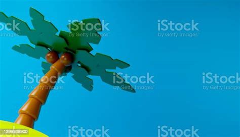 푸른 하늘을 배경으로 야자수가 있는 섬의 3d 렌더링 디지털 이미지 일러스트레이션 0명에 대한 스톡 사진 및 기타 이미지 0명 3차원 형태 관광 Istock