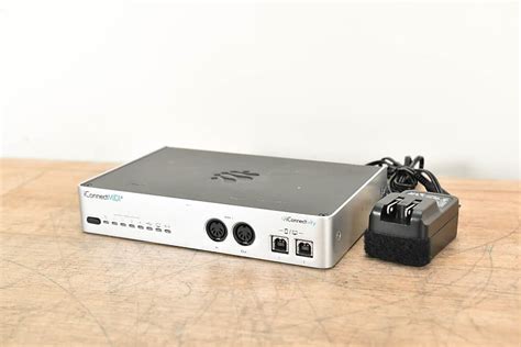 Iconnectivity Iconnectmidi4 4x4 Usb And Lightning Reverb Australia