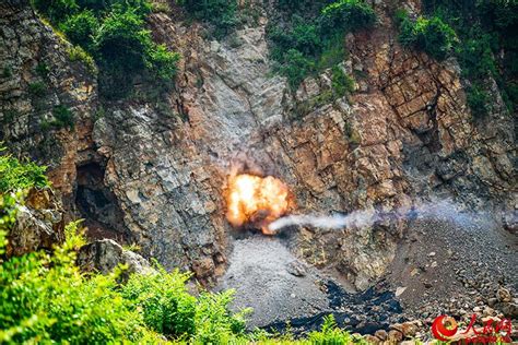 火力全開直擊火箭筒實彈射擊現場5 軍事 人民網