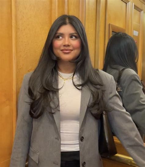 55 Most Flattering Hairstyles For Fat Faces And Double Chins Artofit