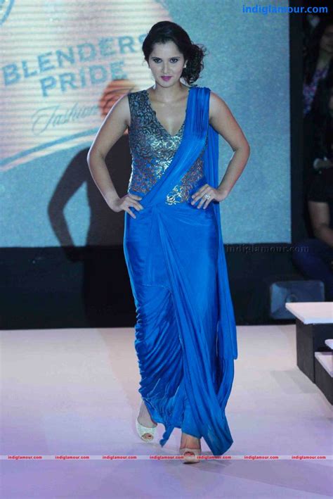 Long Tennis Sania Mirza Hot