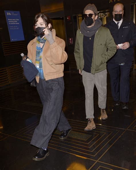Lizzy Caplan Night Out In New York 01 27 2022 Hawtcelebs