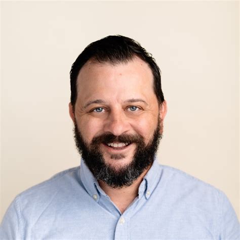 Sql Vs T Sql A Comparison And How To Choose Codingcops