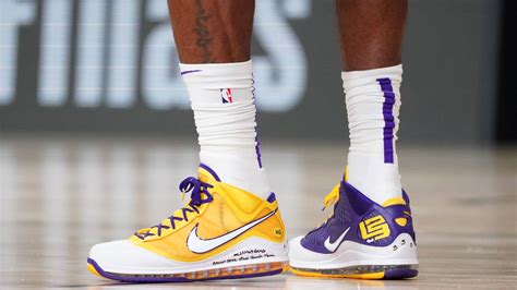 Lebron James New Nike Logo Nike Nba Lebron James Selected Series