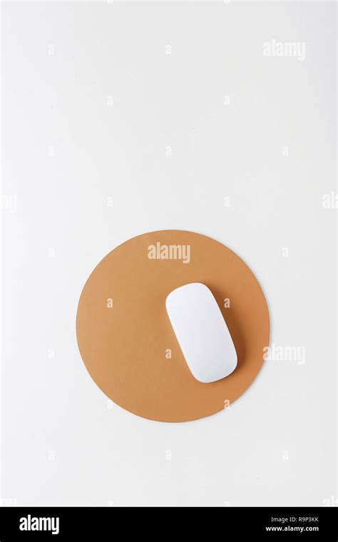 Broken Computer Mouse Hi Res Stock Photography And Images Alamy