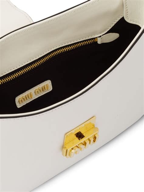 Miu Miu 로고 장식 가죽 백 페칭