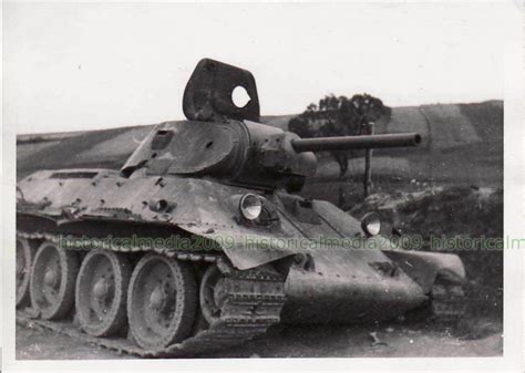 БТ 7 и Т 34 Разведрота 53 ТП 81 МД 4 МК Т 34 из 32 ТД 4 МК Подбиты в районе Янова Июнь 1941 г