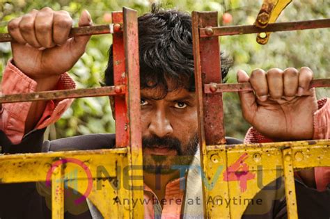 Tamil Movie Avan Aval Exclusive Stills 133456 Latest Stills Posters