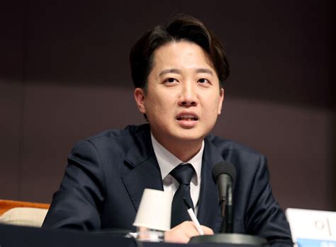 국힘 전 대표 이준석 “김문수 상황 기시감 든다”