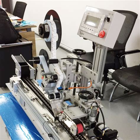 앰플부착기 자동 반자동 라벨부착기 라벨연구소