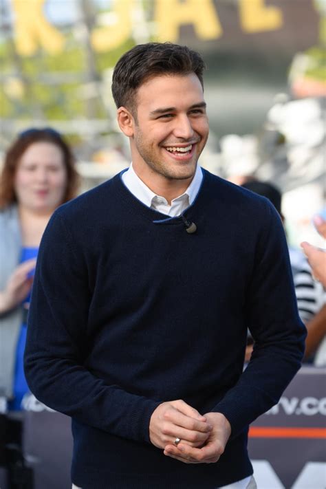 Hot Ryan Guzman Pictures Ps Celebrity