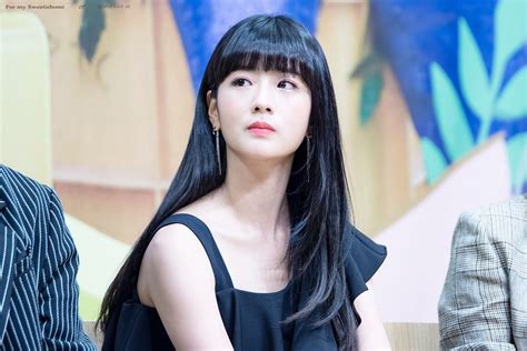 Yoon Bomi Apink 190328