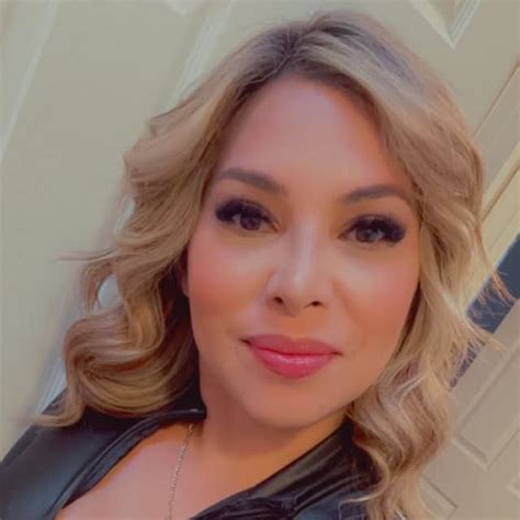 Moni Rios Moni0616 • Threads Say More