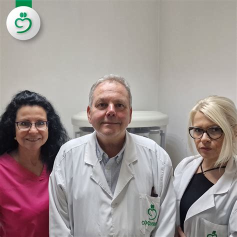 Проф д р Николай Хаджиолов д м н началник на Отделение по клинична патология Нашият екип е