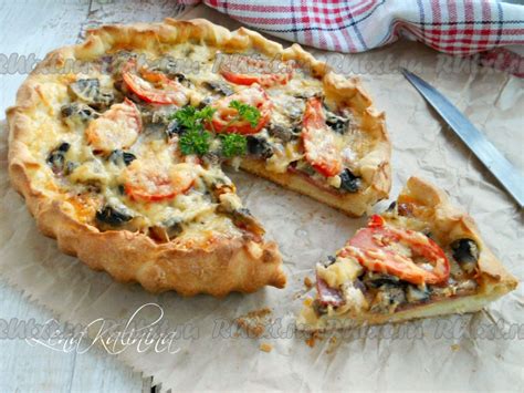 Открытый пирог из слоеного теста 8 фото в рецепте