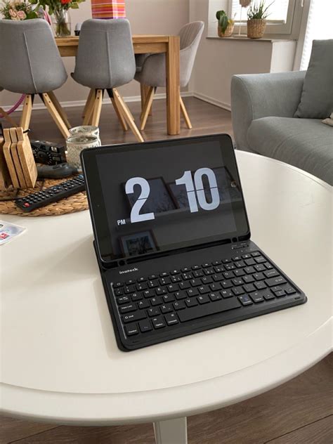 Did You Know That Louis Vuitton Had Released A Handheld Windows Computer In 2003 Artofit