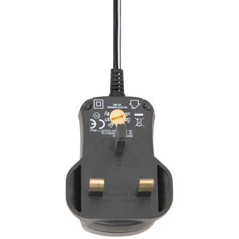 Compact Energy Efficient Switch Mode Universal Power Supply