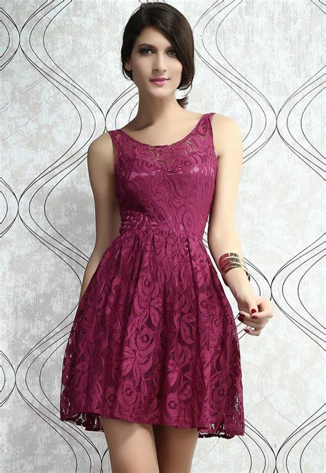 Sexy Short Lace Dresses