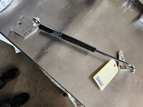 Grp Hatch Strut For Elise The Lotus Cars Community