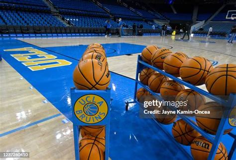 Stack Basketball Photos And Premium High Res Pictures Getty Images