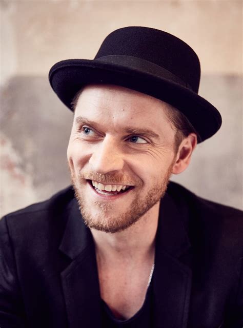 Sarah Kemnitz Kult Artists