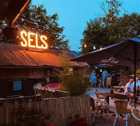 Kermis Bij Sels Binding