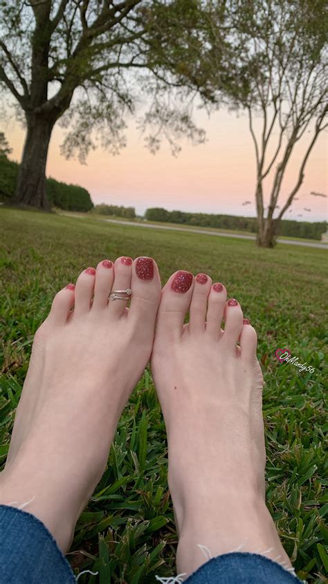 Barefoot At The Park Rfeetselfies