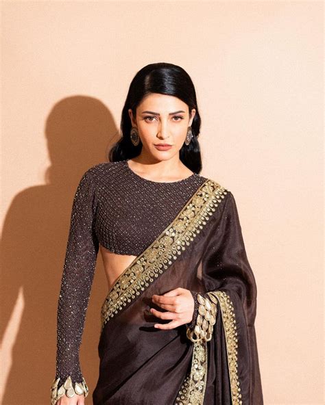 Shruti Haasan Wiki Bio Family Career Images Movies And Relationship