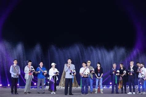 濮存昕阿來發出邀請 11月到西昌看大涼山國際戲劇節 每日頭條
