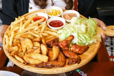 小食美食拼盘 小食拼盘 必胜客小食拼盘 大山谷图库
