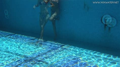 Absolutely Astonishing Blonde Pornstar Mary Kalisy Swimming