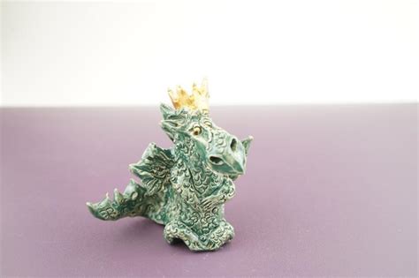Статуэтка дракона символ 2024 сувенир дракон король Dragon Statuette