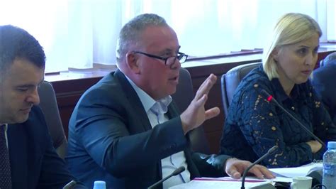 Средба на ревизорите со пратениците Youtube