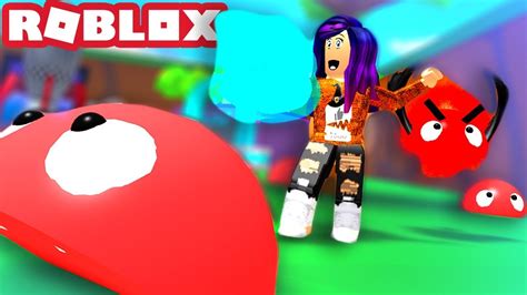 Im Blobbin Like Crazy Right Now Roblox Blob Simulator Youtube