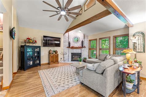 16095 Double Eagle Dr Unit B Red Rocks Team Visutour Property Tours