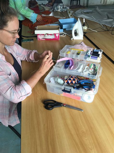 Best Scissors For Cutting Felt 17 Of Them Including Some That Aren