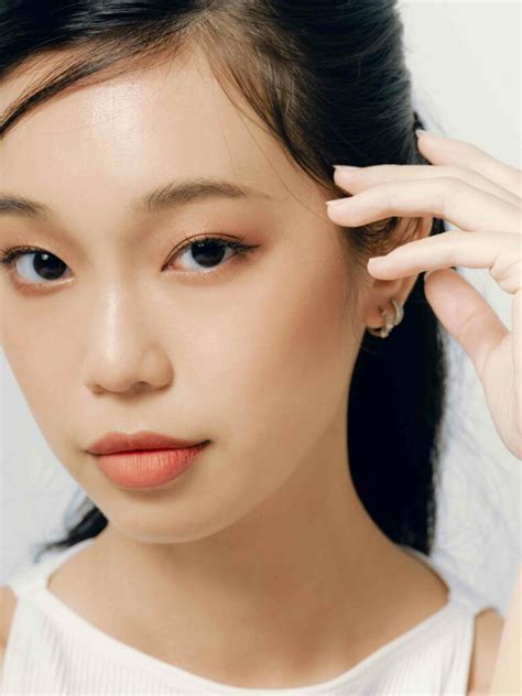 Female Page 2 Of 6 Basic Models Singapore Modelling Agency