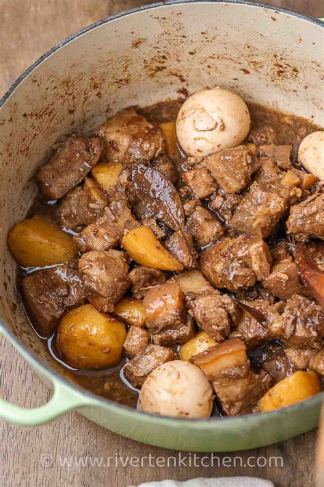 Pork Adobo With Egg And Potato At Chris Page Blog
