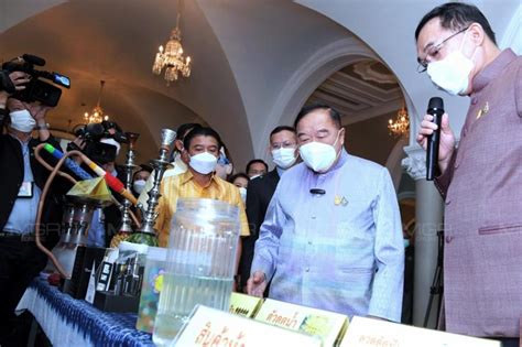 “ประวิตร” ชื่นชมผลงาน สคบ ร่วมคุ้มครองผู้บริโภค แก้ไขปัญหาให้ผู้บริโภคครบถ้วนรอบด้าน