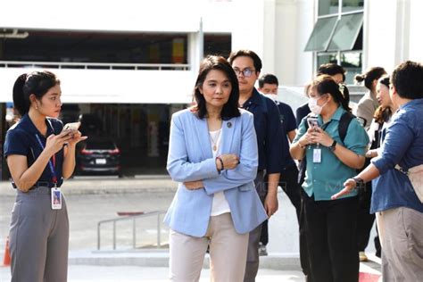 Photo Gallery ศาลสั่งจำคุก “พิรงรอง” กรรมการ กสทช 2 ปีไม่รอลงอาญา ฐานกลั่นแกล้ง “ทรูไอดี” ให้