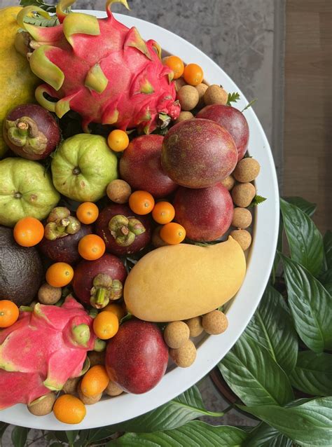 Экзотические фрукты с доставкой в Санкт Петербурге