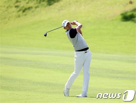 사진 이성호 3번홀 세컨샷 머니S