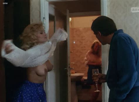 Naked Katarzyna Smiechowicz In Wielka Wsypa