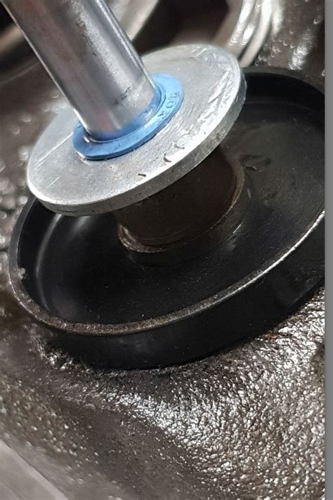 Install Of Viton Valve Stem Seals