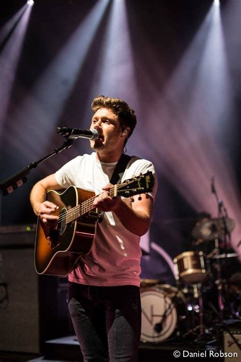 August 31 Niall Performing At Flicker Sessions London Session