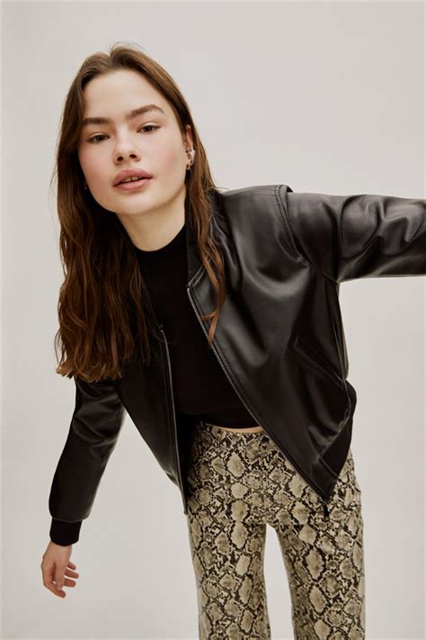 Kırmızı Kadın Deri Ceket